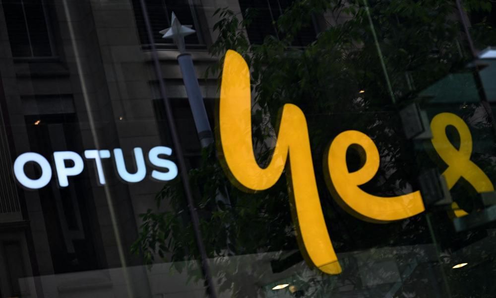 Morning Mail: Optus faces outage fallout, sharehouses…