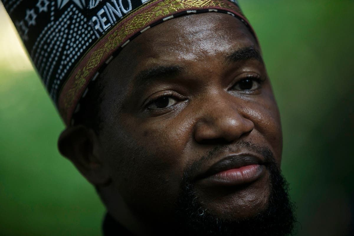 Bridging an ocean, Angolan king visits Brazilian…