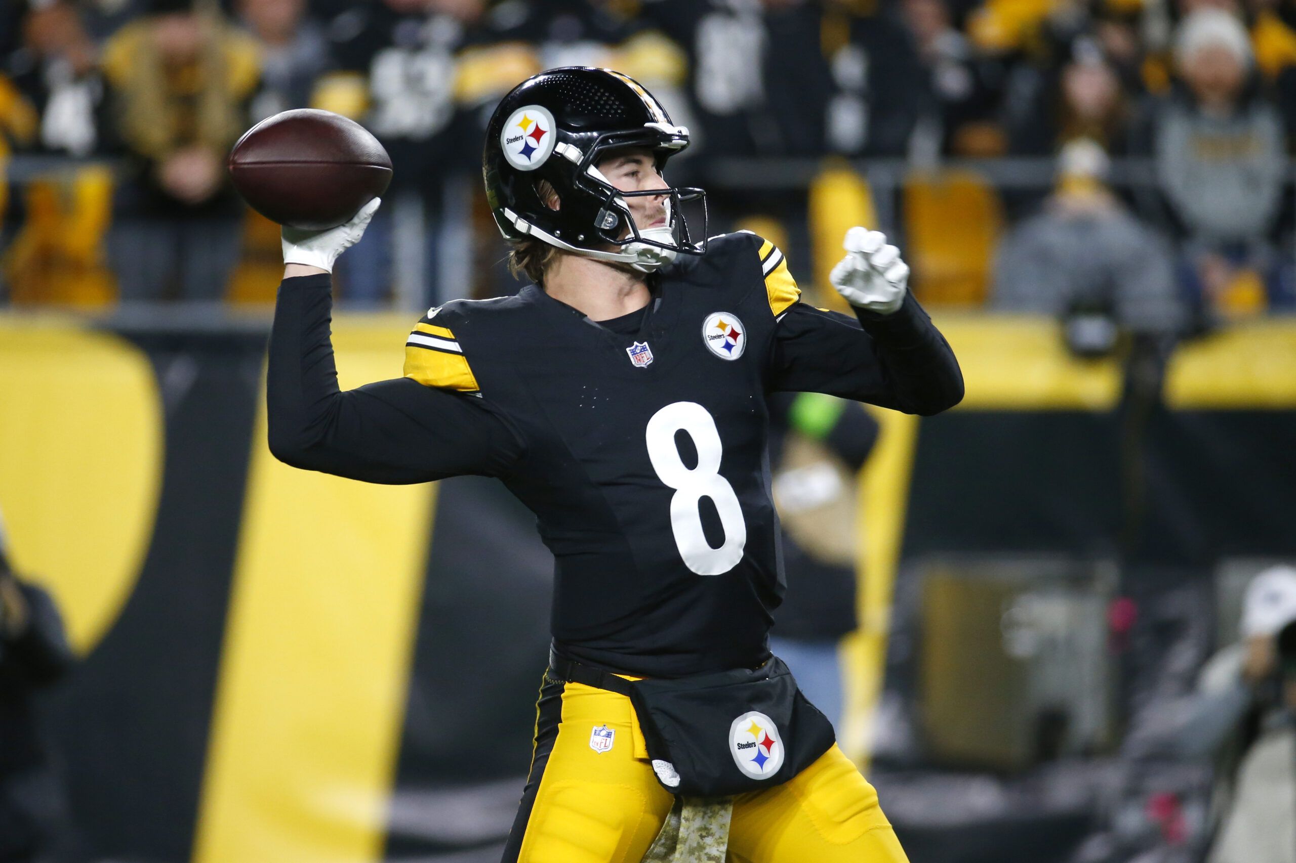 Steelers QB Kenny Pickett playing it extra cautious…