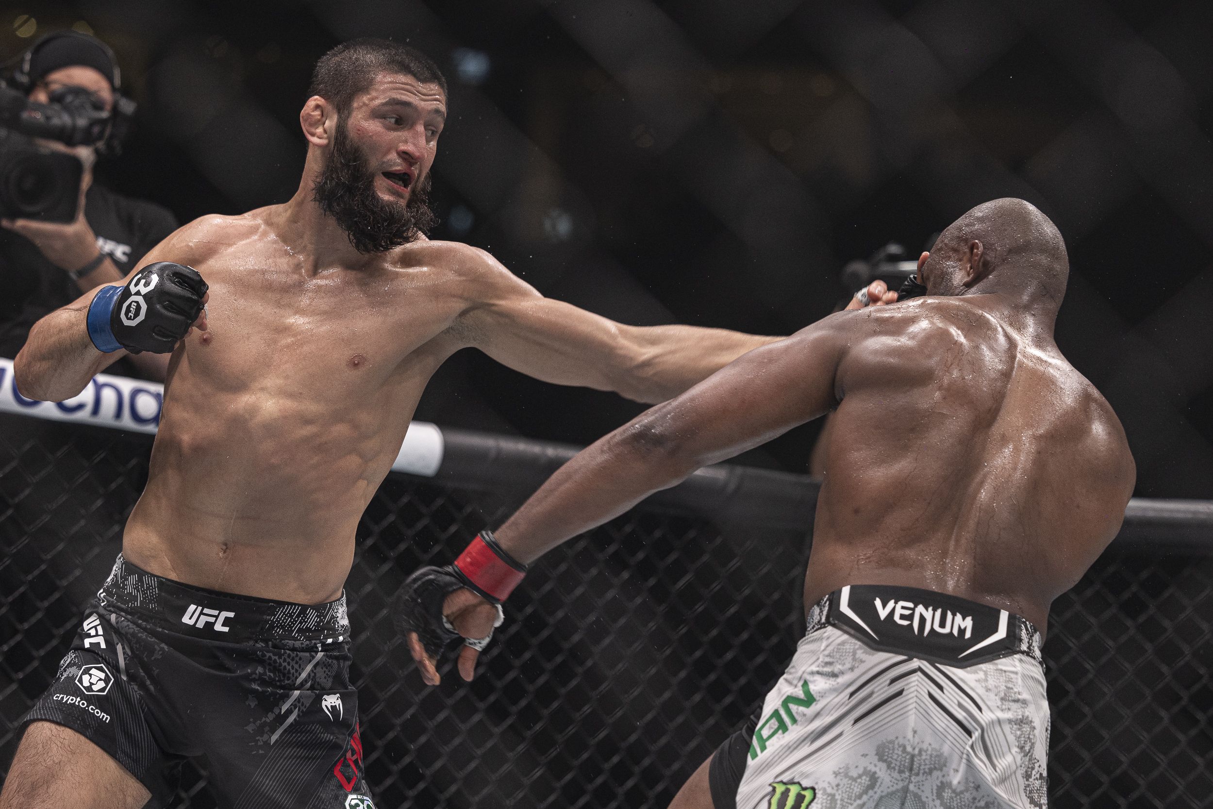 Brendan Allen rips Khamzat Chimaev’s placement in UFC…