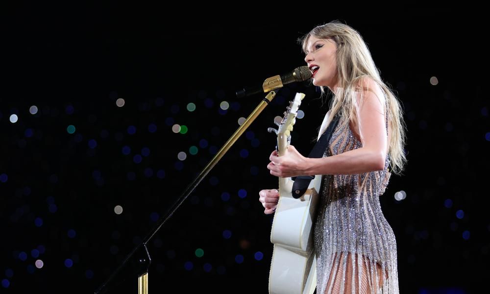 Taylor Swift postpones Rio concert after fan dies amid…
