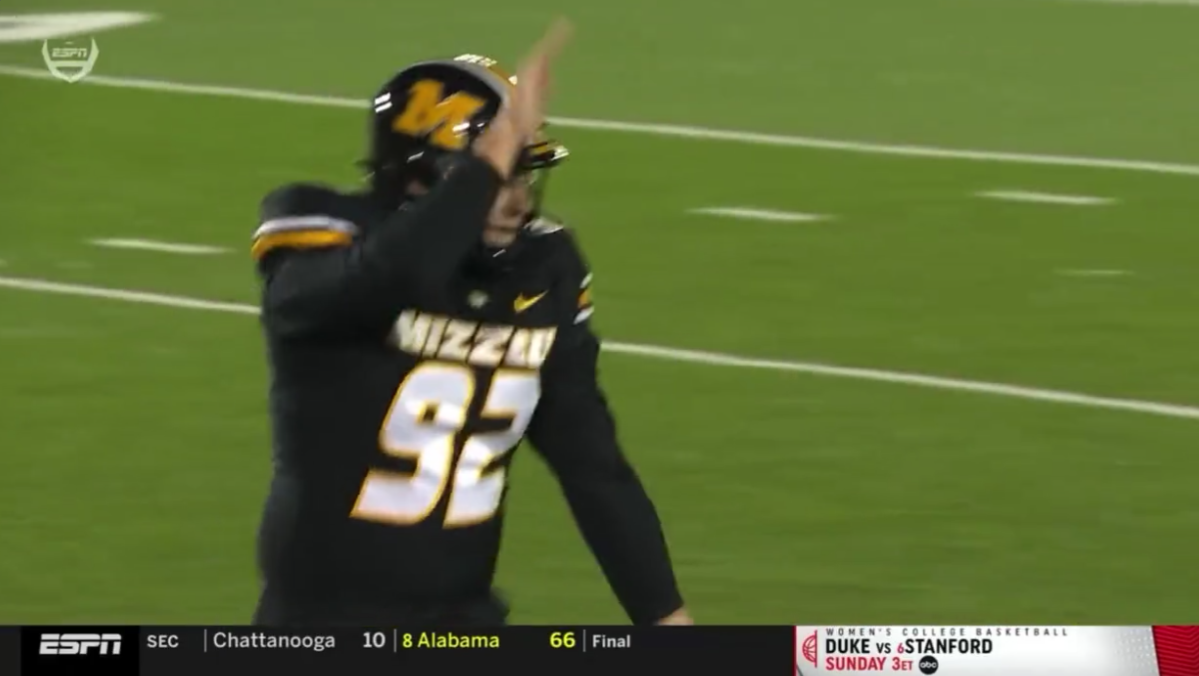 Missouri kicker Harrison Mevis trolled Florida with…