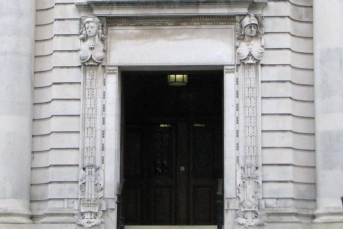 Van thief convicted of murdering delivery driver with…