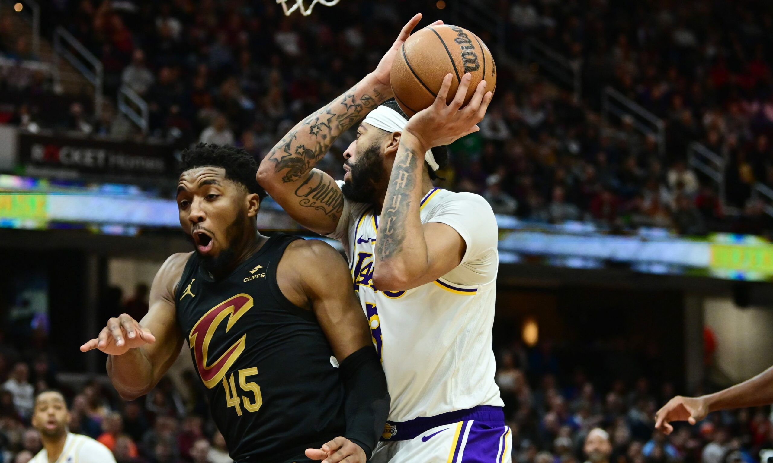 Lakers player grades: L.A. starts four-game road trip…