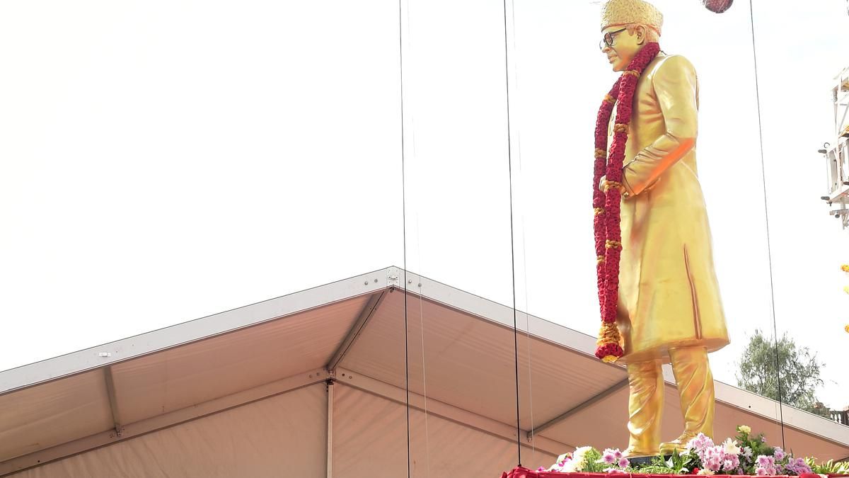 Unveiling V.P. Singh’s statue in Chennai, Stalin…