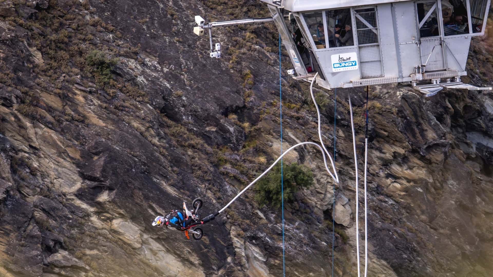 Watch Robbie Maddison Bungy Jump A Dirtbike From New…