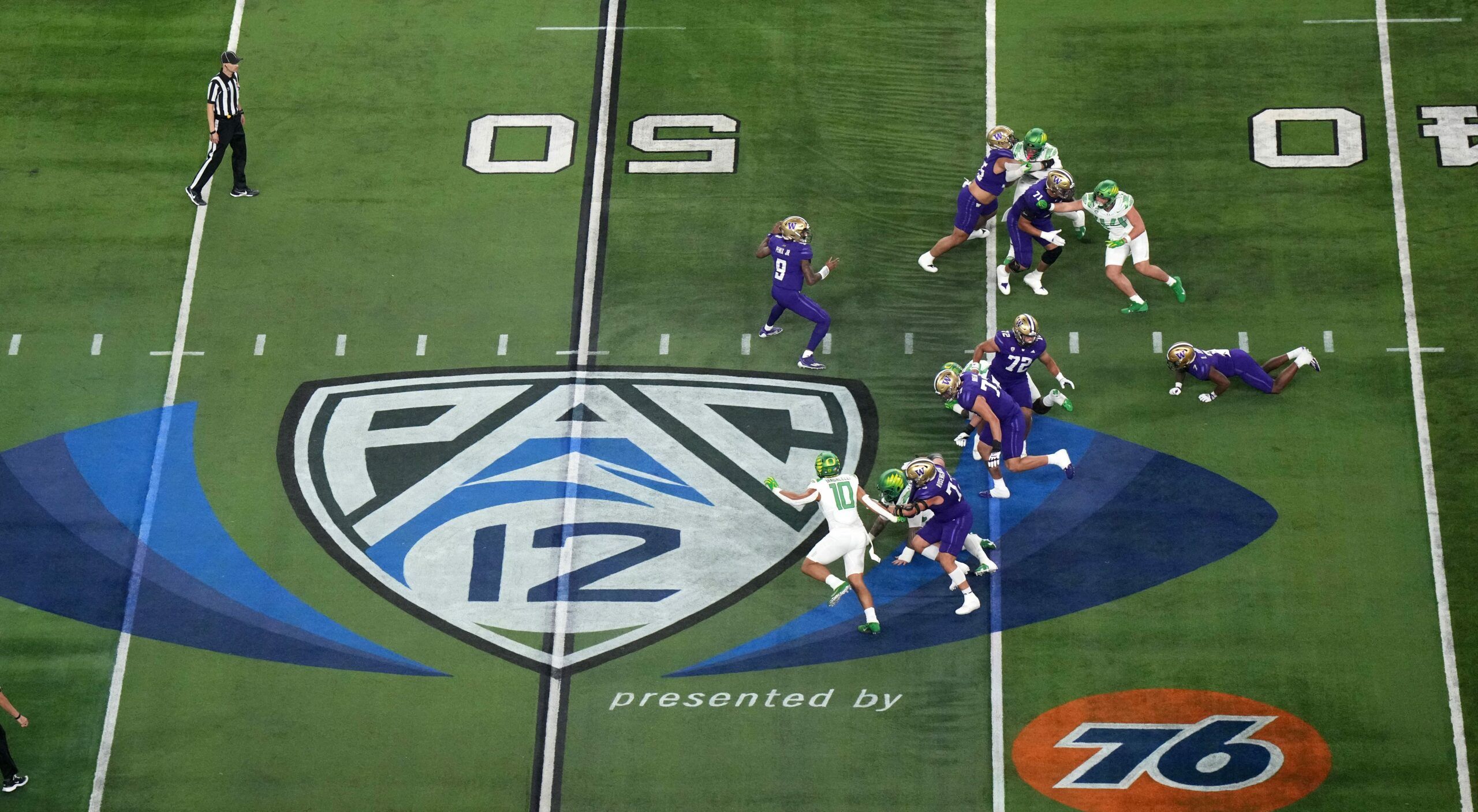 Washington topped Oregon in a stellar Pac-12 finale…