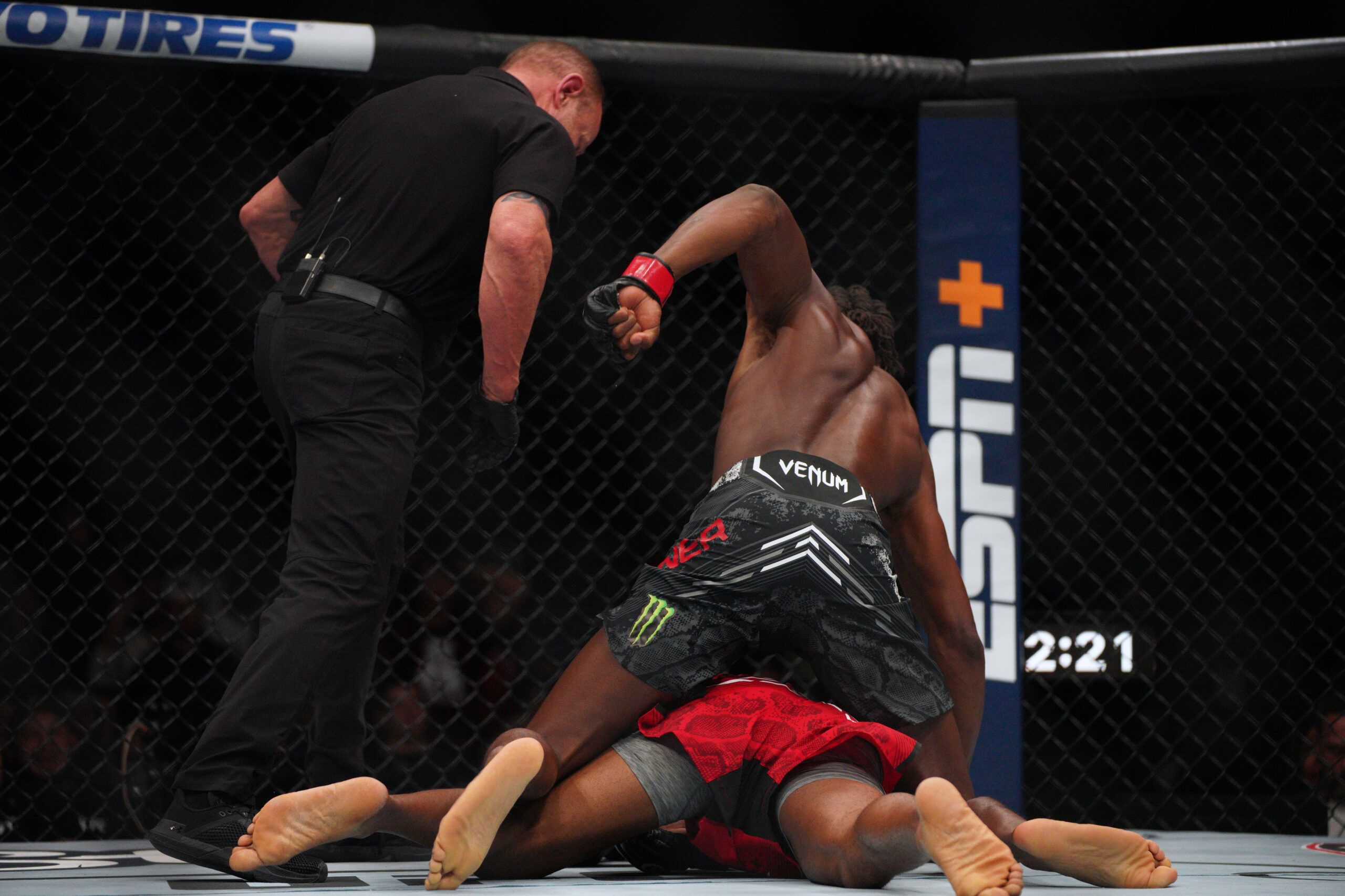 5 biggest takeaways from UFC on ESPN 52: Is referee’s…