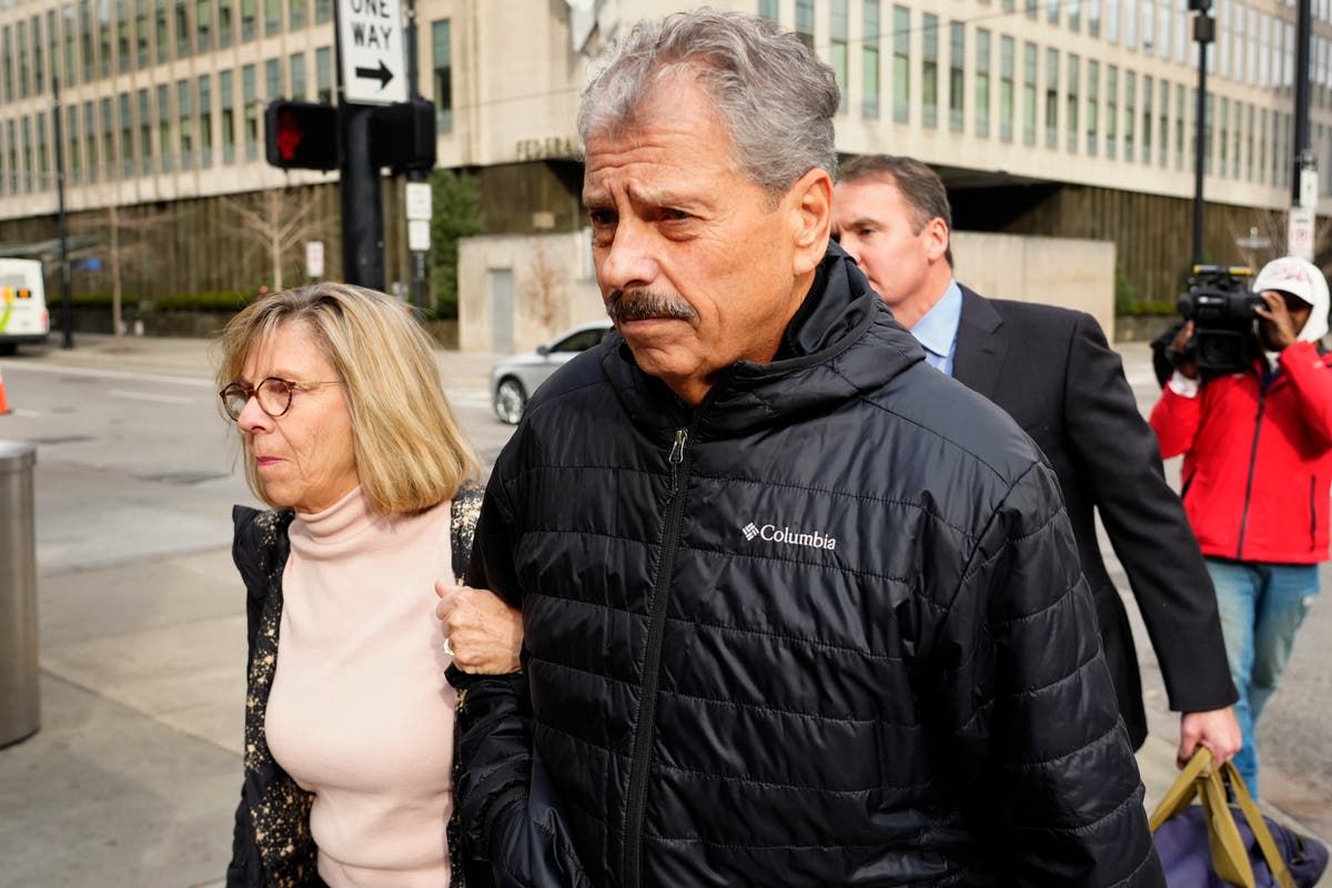 Former top Ohio utility regulator surrenders in $60…