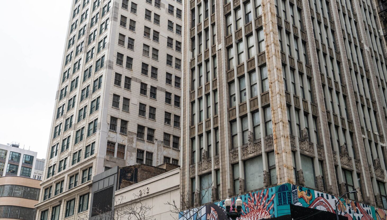 City panel backs landmarks label for two State Street…