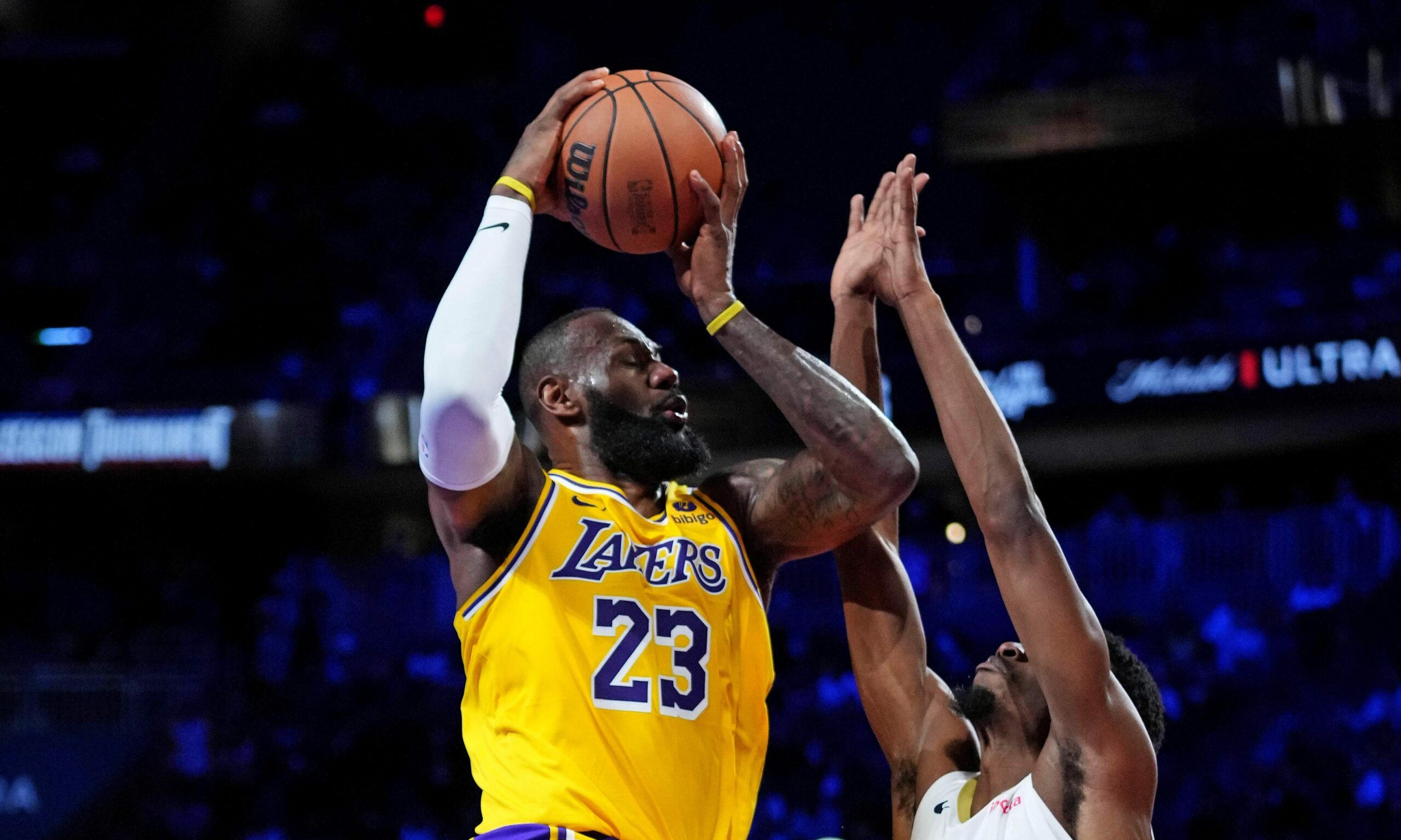 LeBron James achieved a dominant first in NBA history…