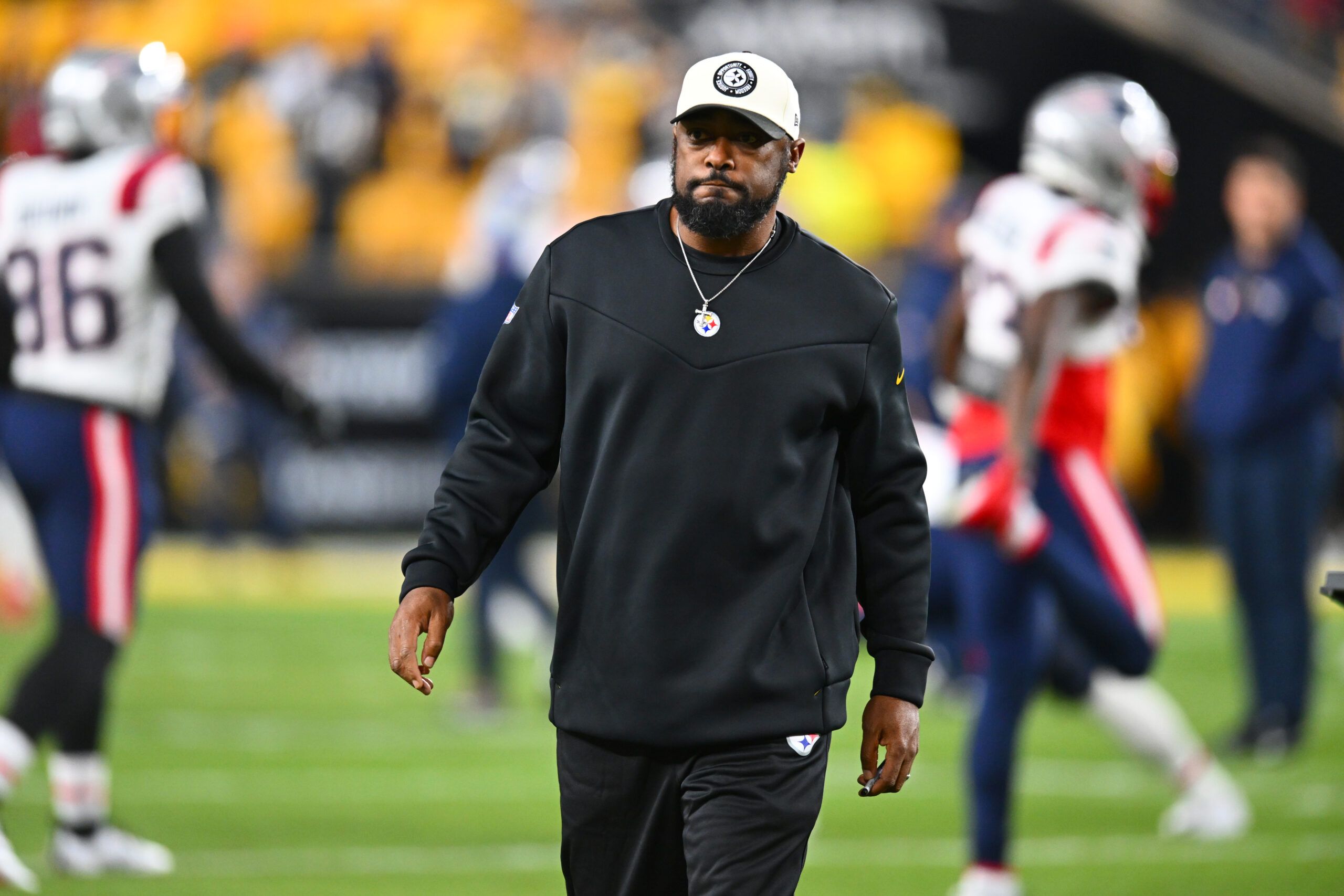 Angry Steelers fans think team was cheated vs Patriots…