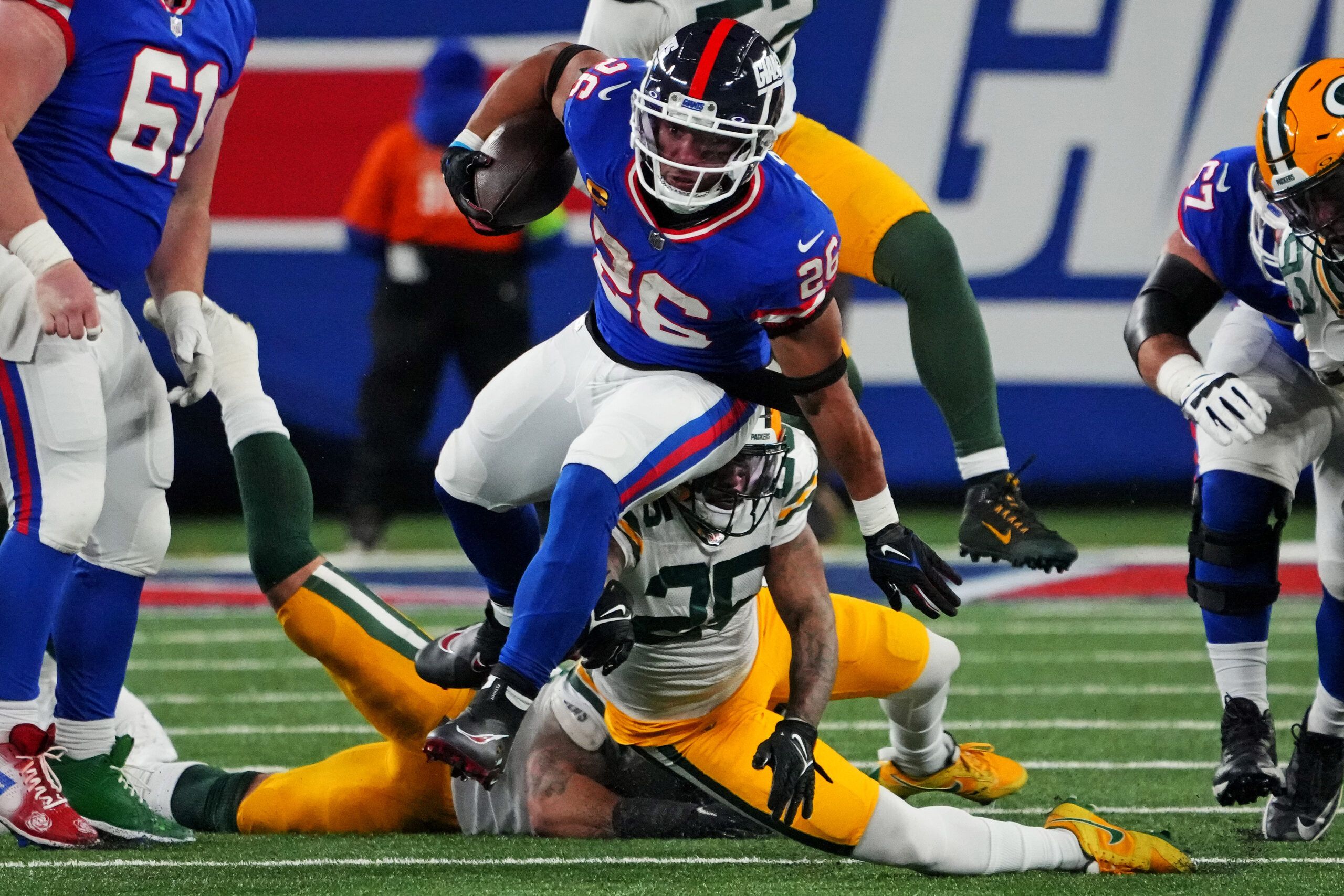 Packers vs. Giants instant takeaways: Sloppy play…