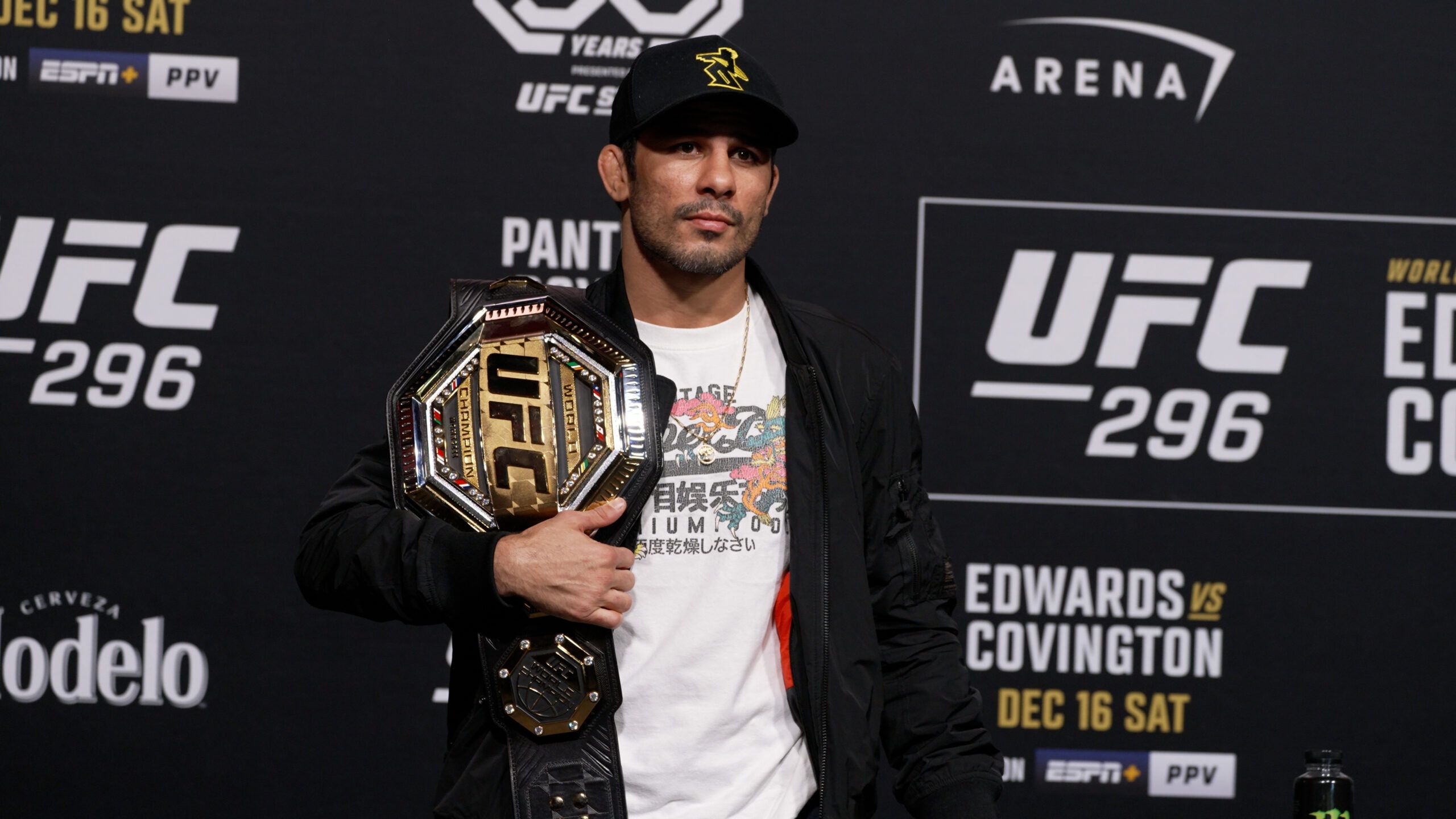 Alexandre Pantoja aims to be model champion: ‘I’m not…