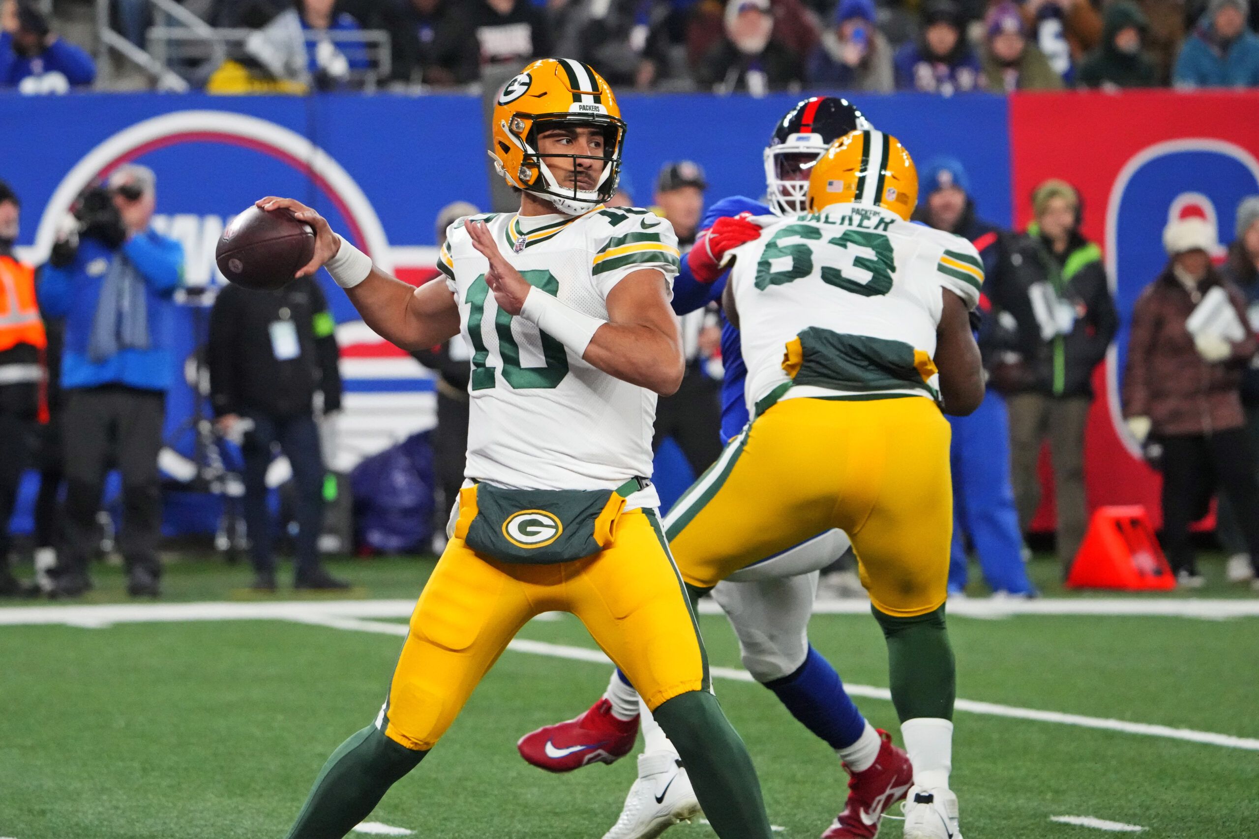 Packers offense shows late-game growth vs. Giants…