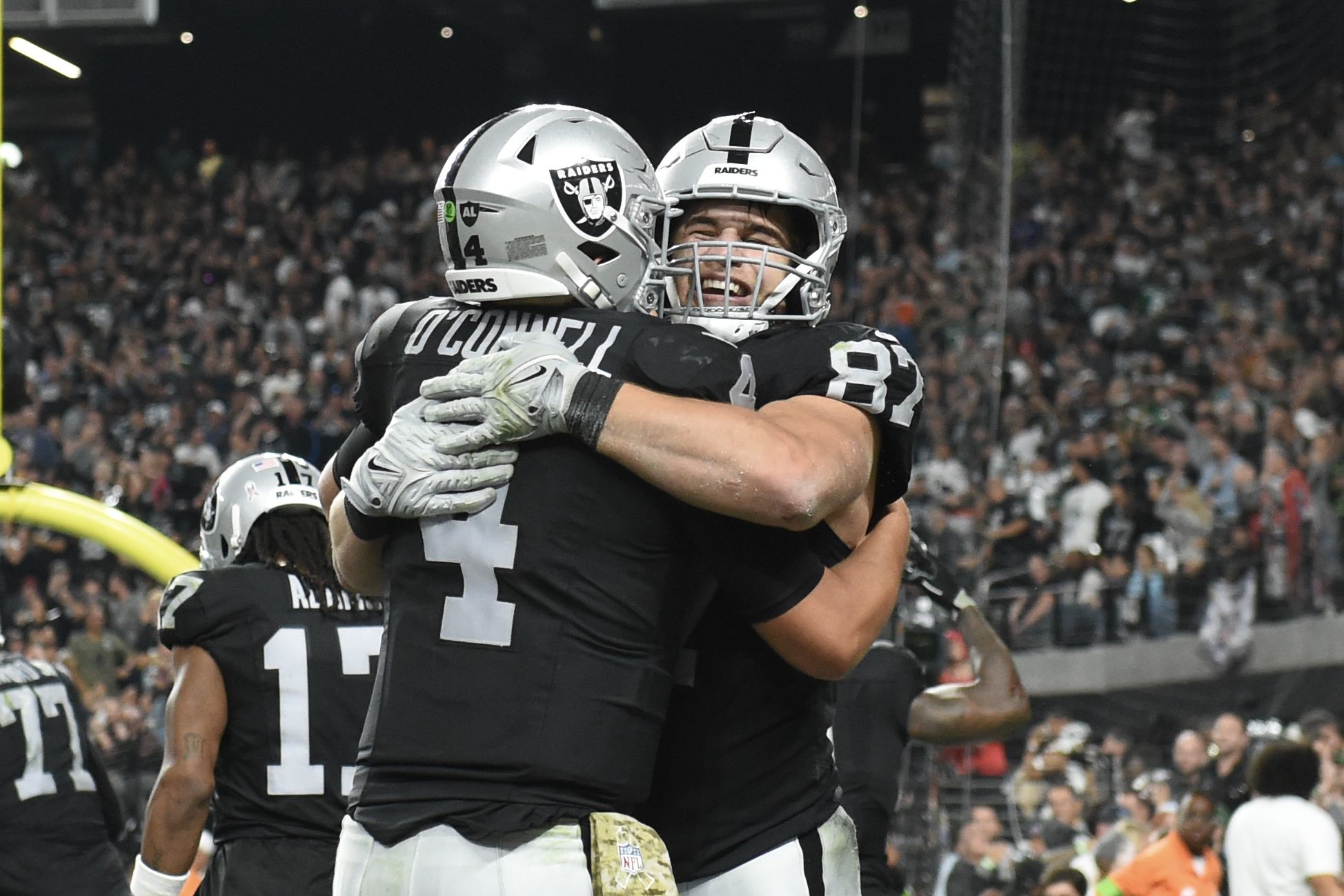 4 days after being shut out, Raiders score 42 points…