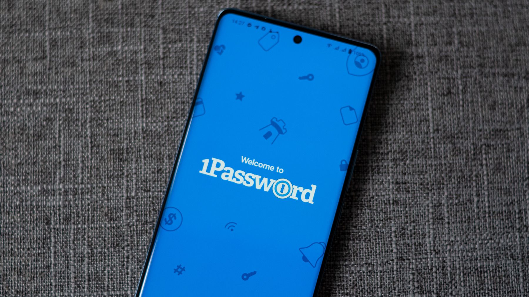 1Password now lets you swap out your master password…
