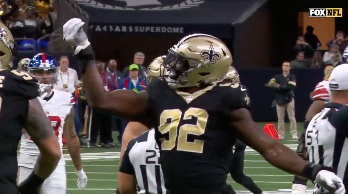 Saints DE Had the Perfect Celebration After Sacking…