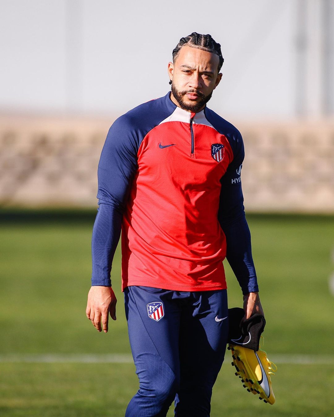 Memphis Depay's Unmatched Energy in Football Skill…