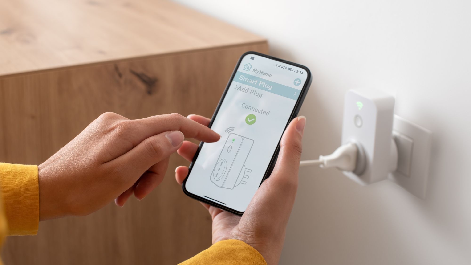 This smart plug automates your home for the holidays