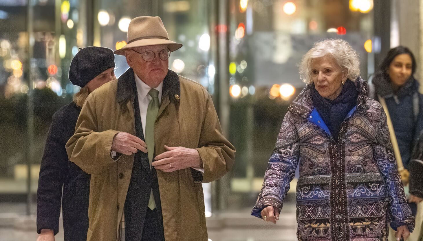 Jurors begin deliberating historic racketeering case…