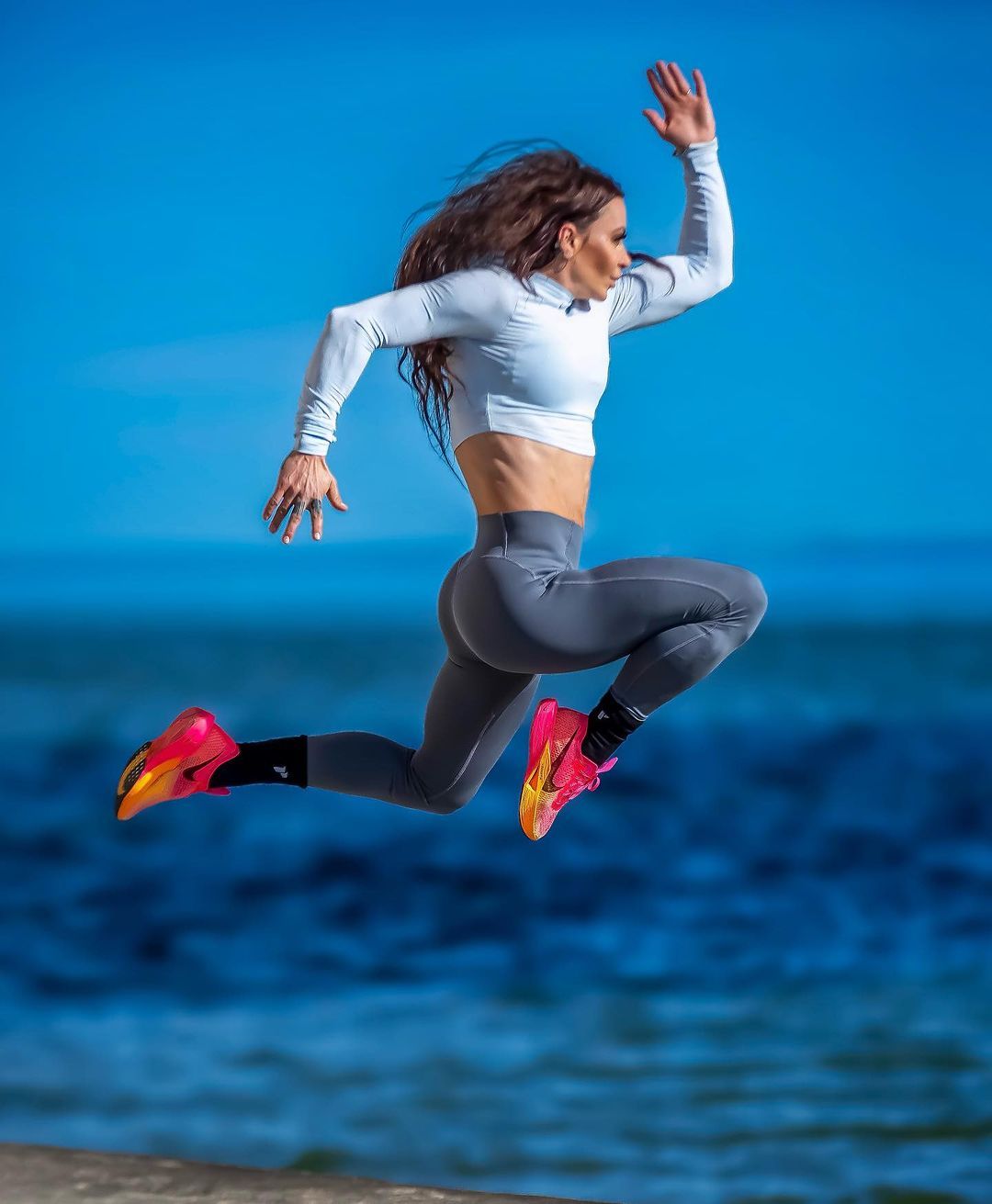 Ashley Horner's Bold Photoshoot: Chasing Horizons with…