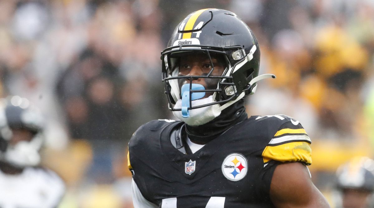 George Pickens Fires Back at Critics Who Said He…