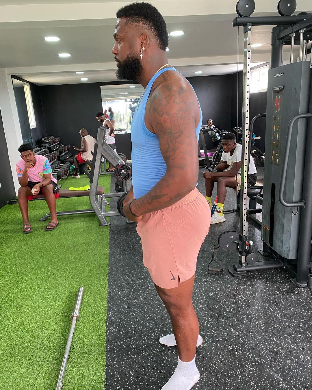 Franmil Reyes: Mastering the Gym with Style and…