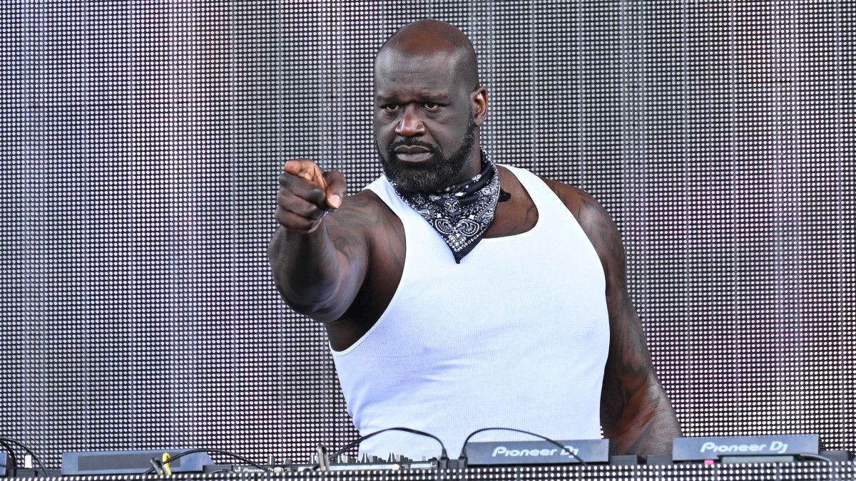 Sports Illustrated - Shaq Perfectly Explained Why…