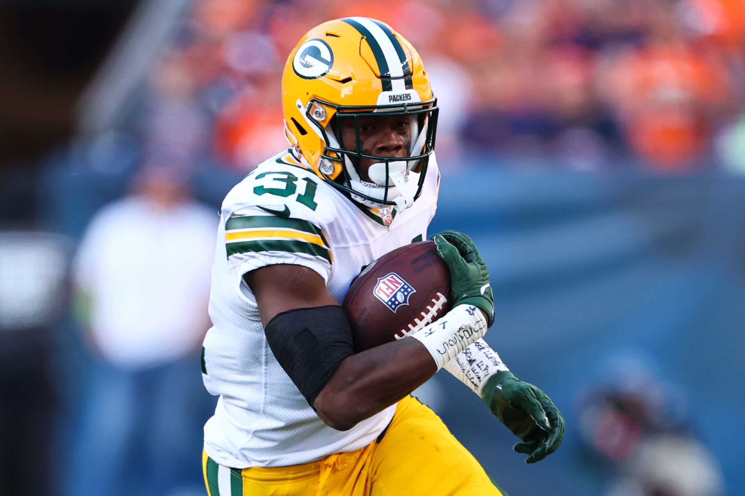 Packers designate RB Emanuel Wilson, OT Luke Tenuta…