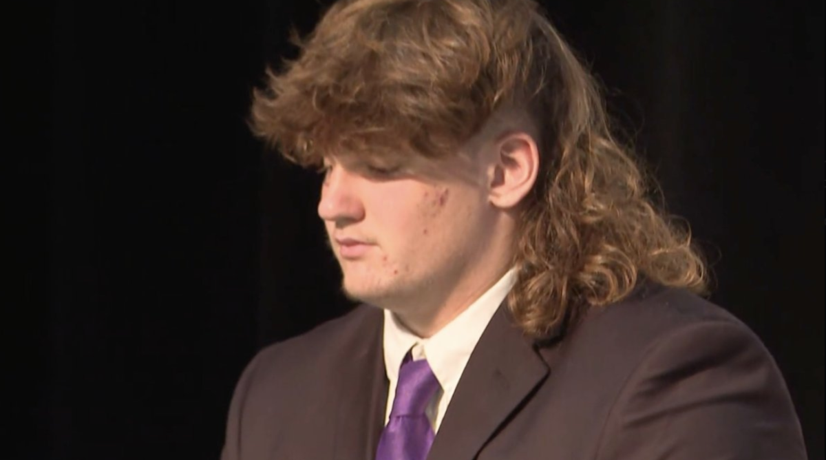 High School Recruit’s Incredible Mullet Captivates…