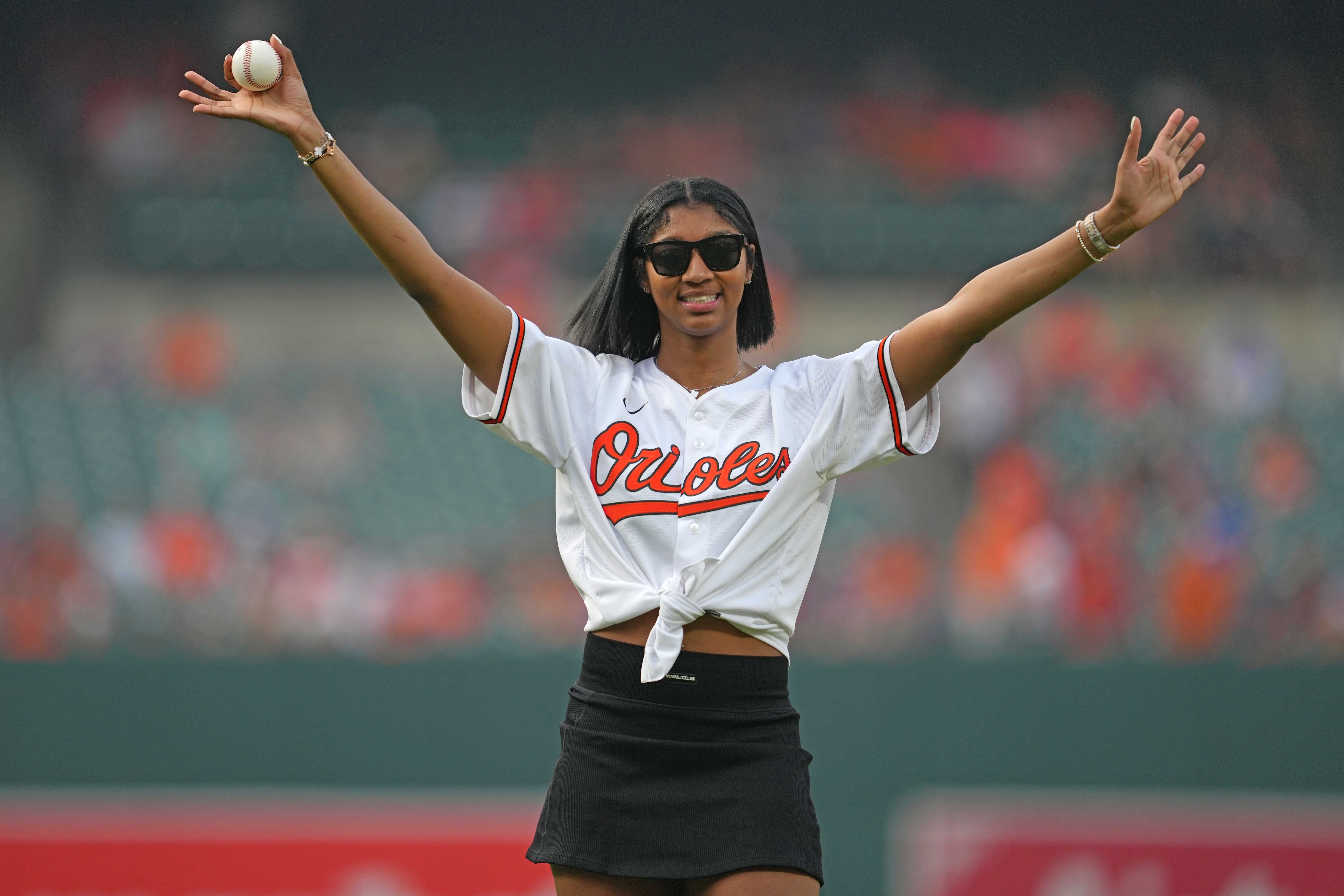 Angel Reese proudly reminds hoops fans that Baltimore…