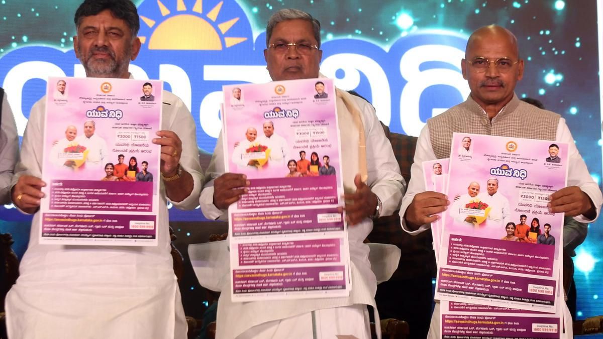 Karnataka CM launches registration for ‘Yuva Nidhi’ in…