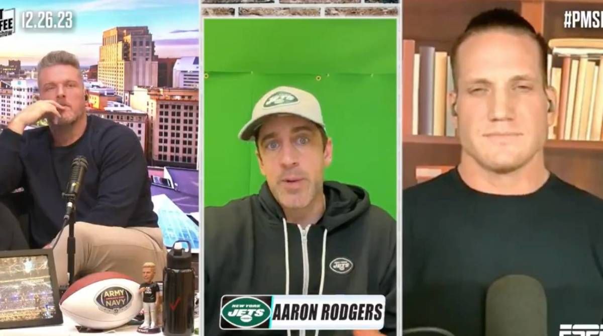 Aaron Rodgers Breaks Down Wide Open Race for NFL MVP
