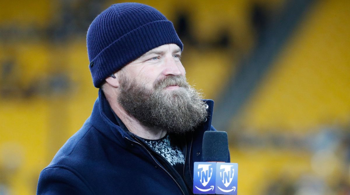 Sports Illustrated - Ryan Fitzpatrick Tweaks Aaron…