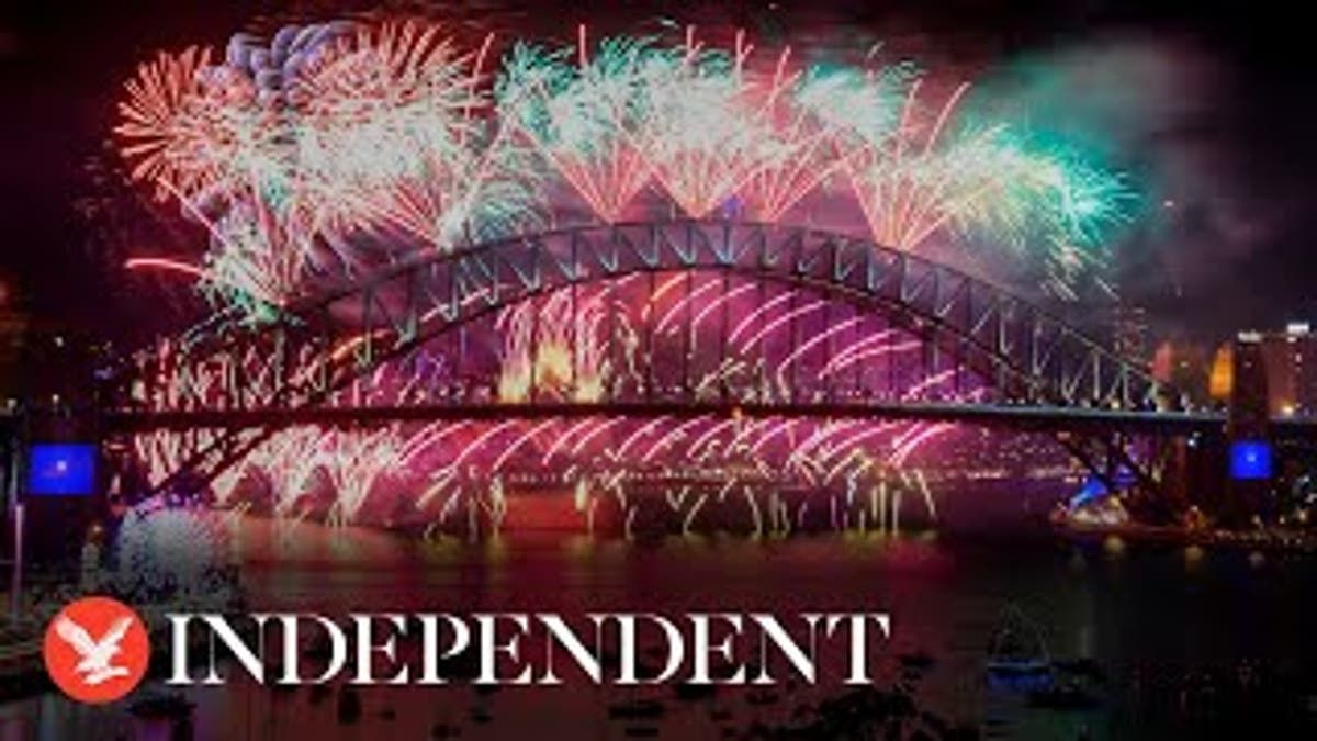 Watch live: New Year’s Eve fireworks display over…