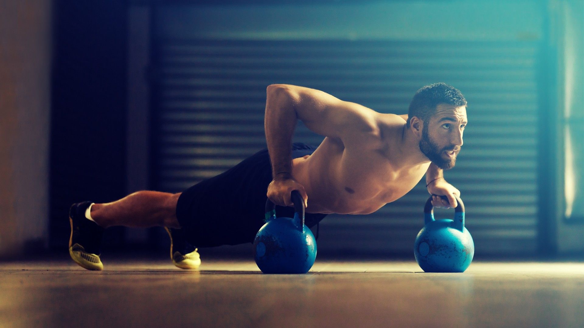 5 best kettlebell exercises for beginners to chisel…