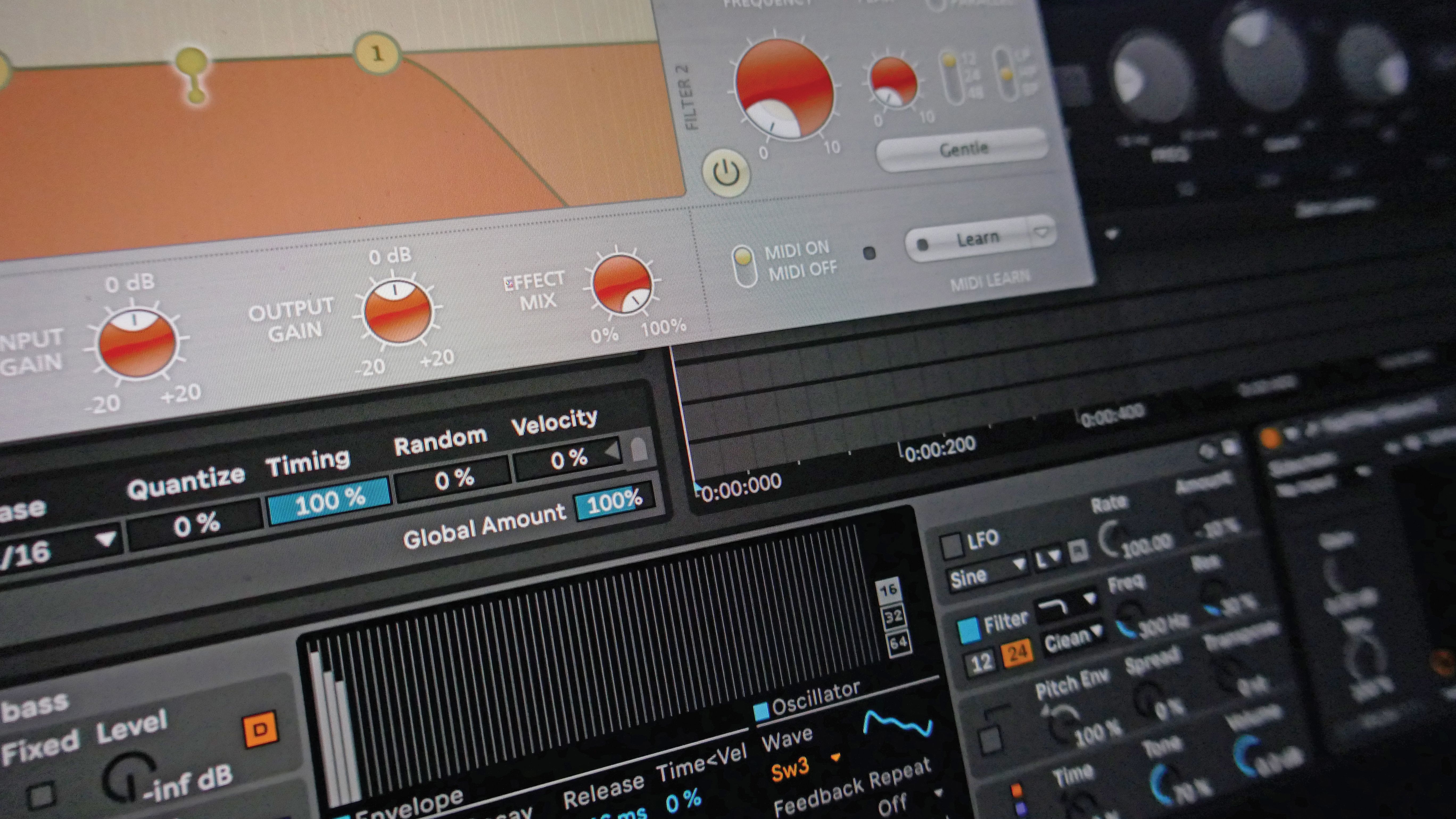 How to make a banging tech house groove