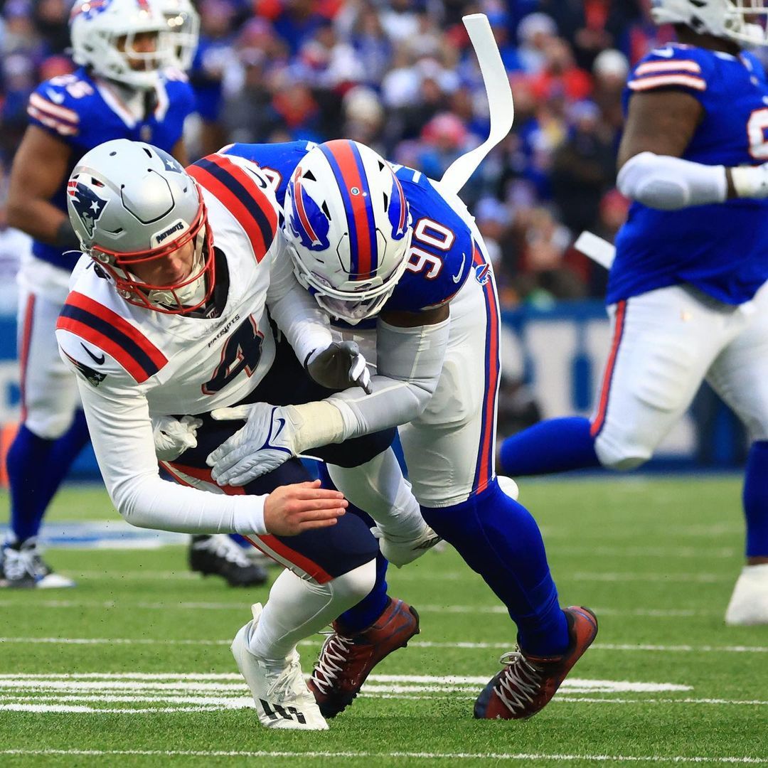 Shaq Lawson: Dominating the Field with Power and…