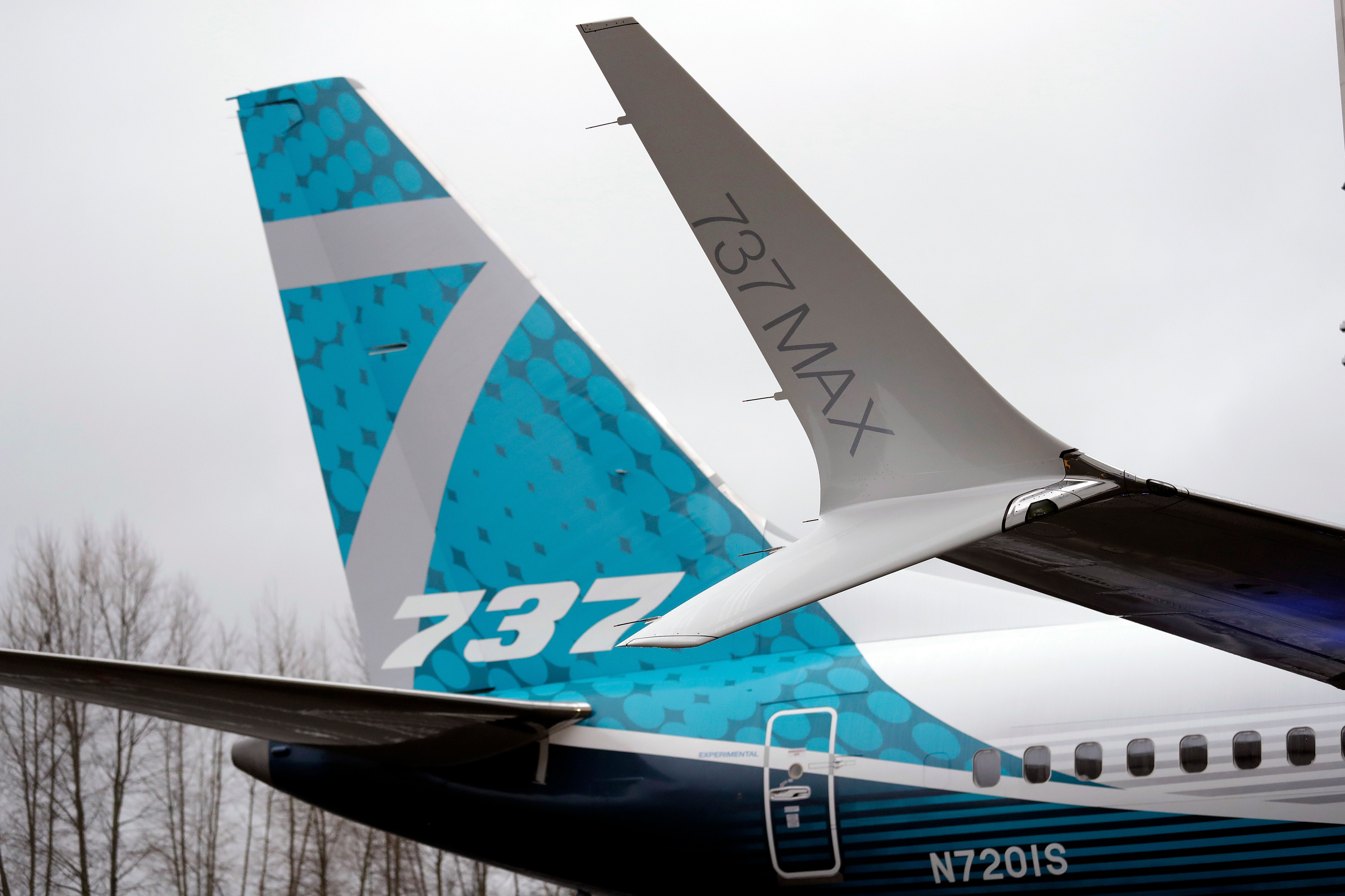FAA temporarily grounds Boeing 737 MAX-9 aircraft…