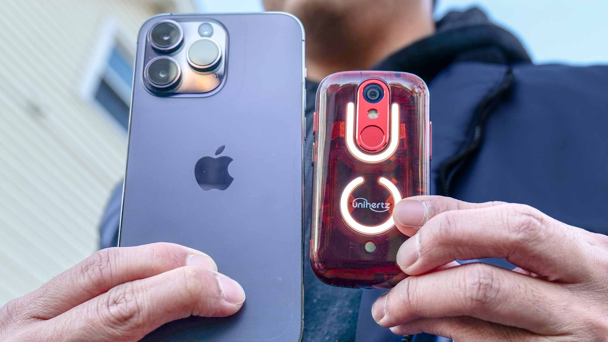 This amazingly small Android phone has features you…