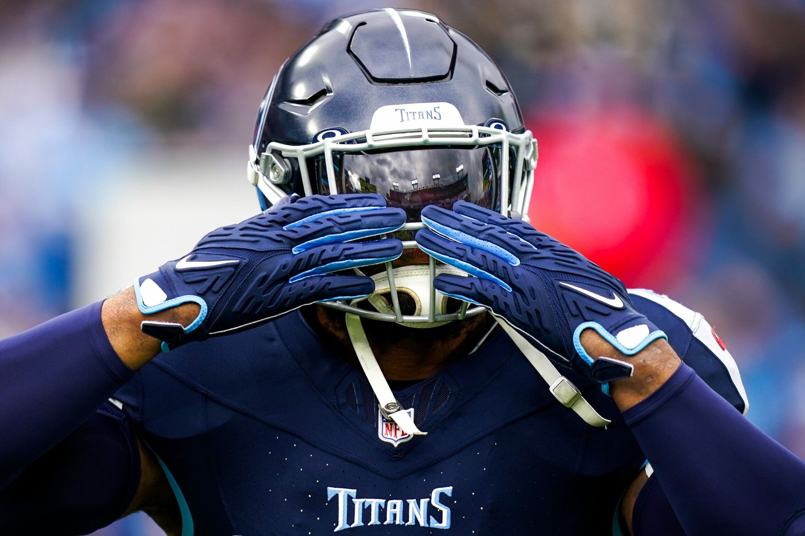 Derrick Henry thanks Titans fans ‘for the 8 greatest…