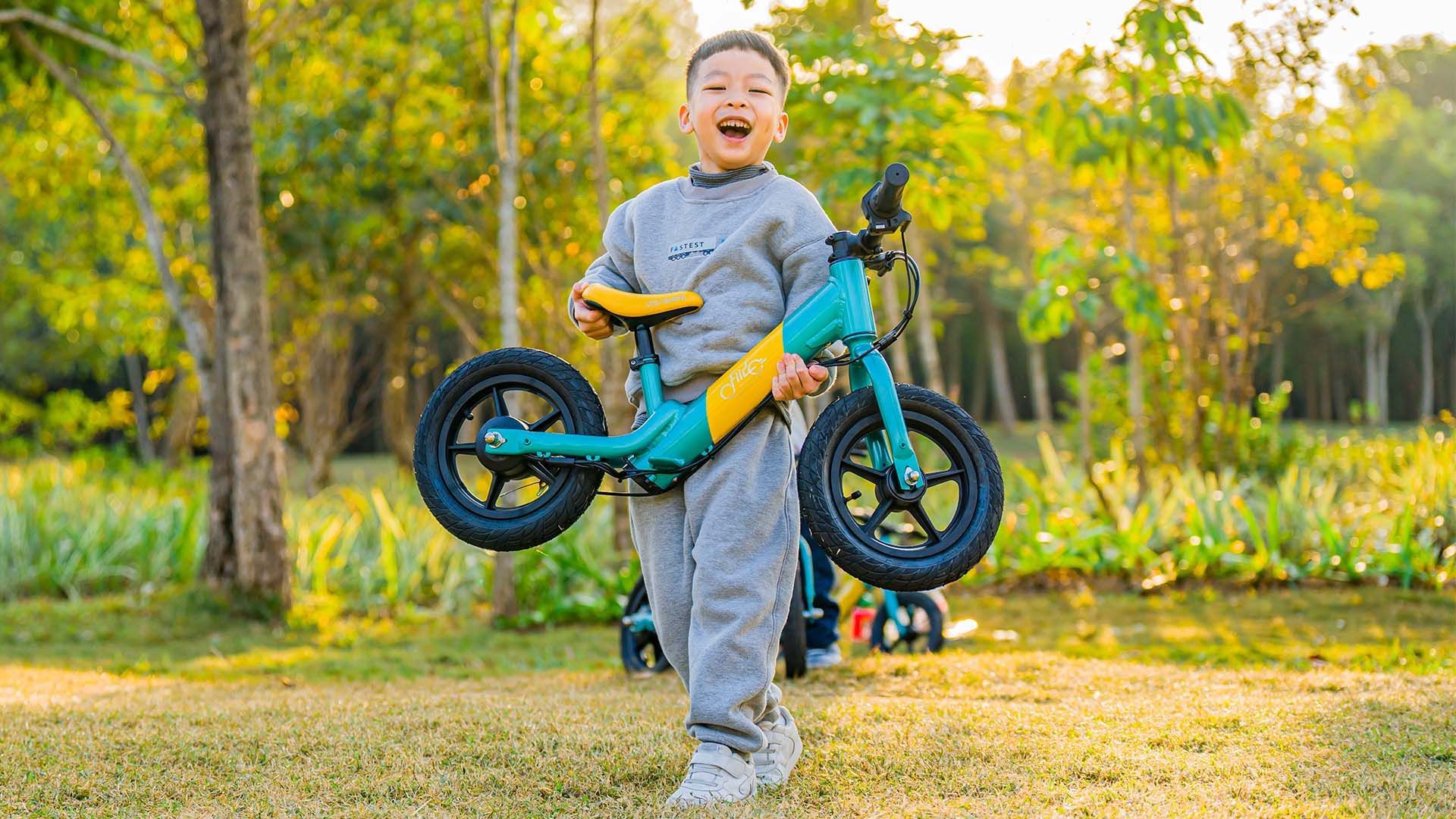 Introducing the Fiido Kidz, the first e-bike for kids…
