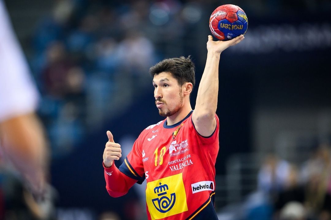 The Electrifying Performance of Handball Star Alex…