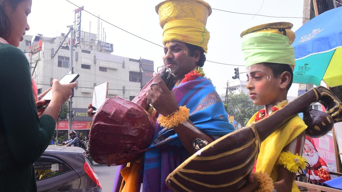 Traditional Gangireddula melalu, Haridasulu take the…
