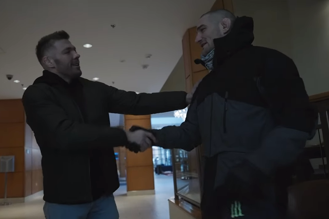 UFC 297 ‘Embedded,’ No. 3: Peace between Dricus Du…