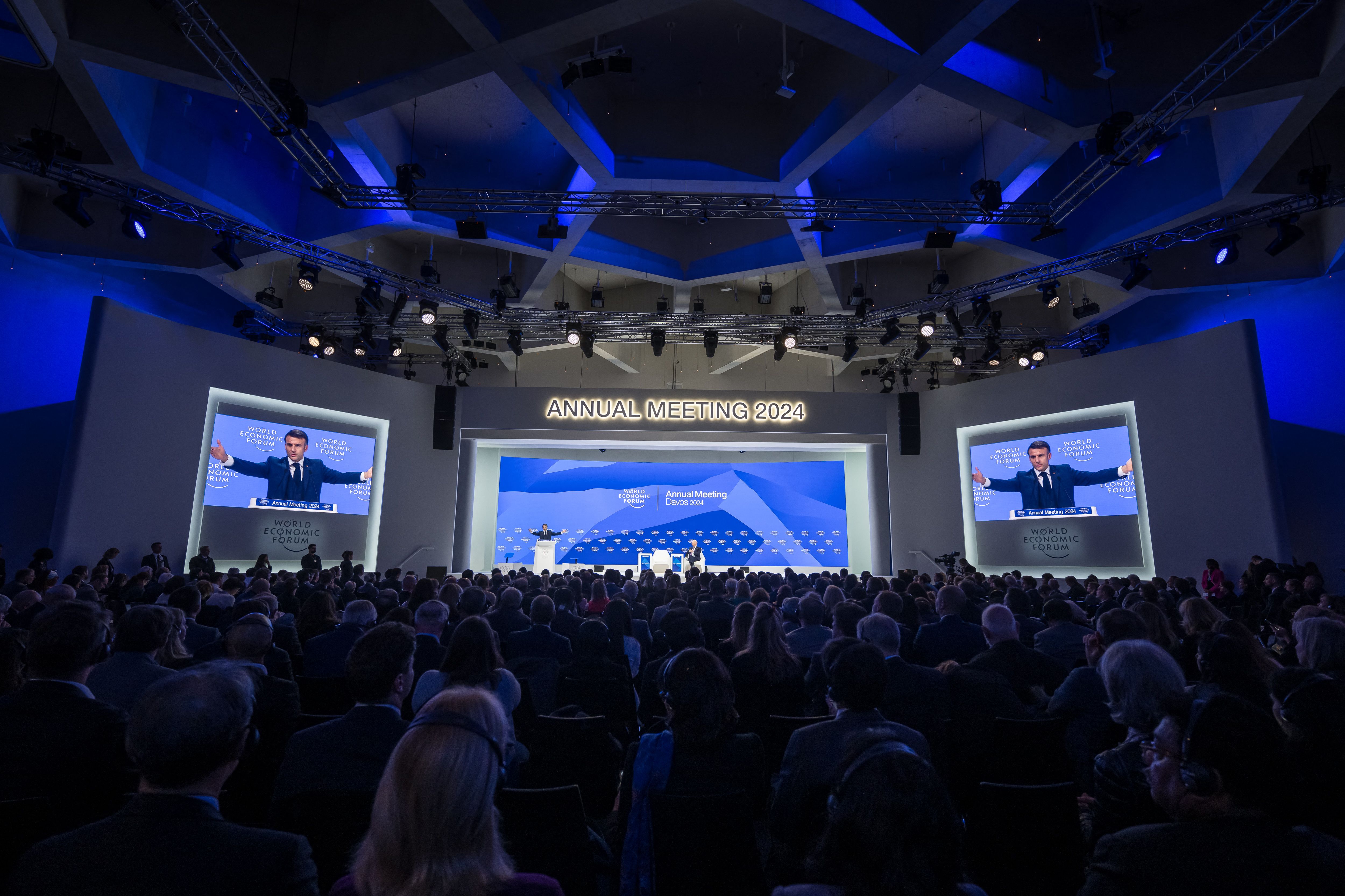 Why the Davos Smart Set Sounds Dumb