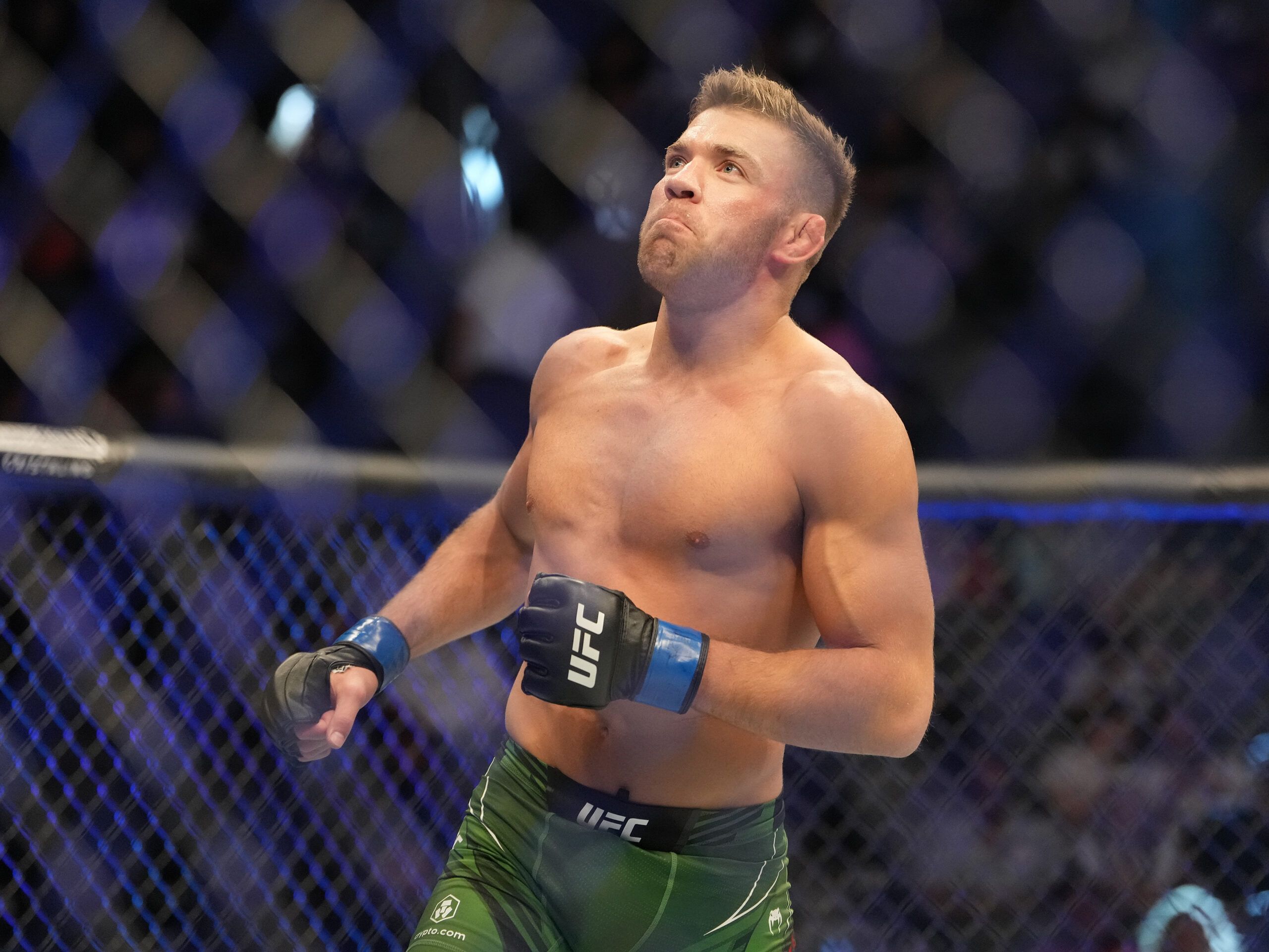 Henry Cejudo picks Dricus Du Plessis to beat Sean…