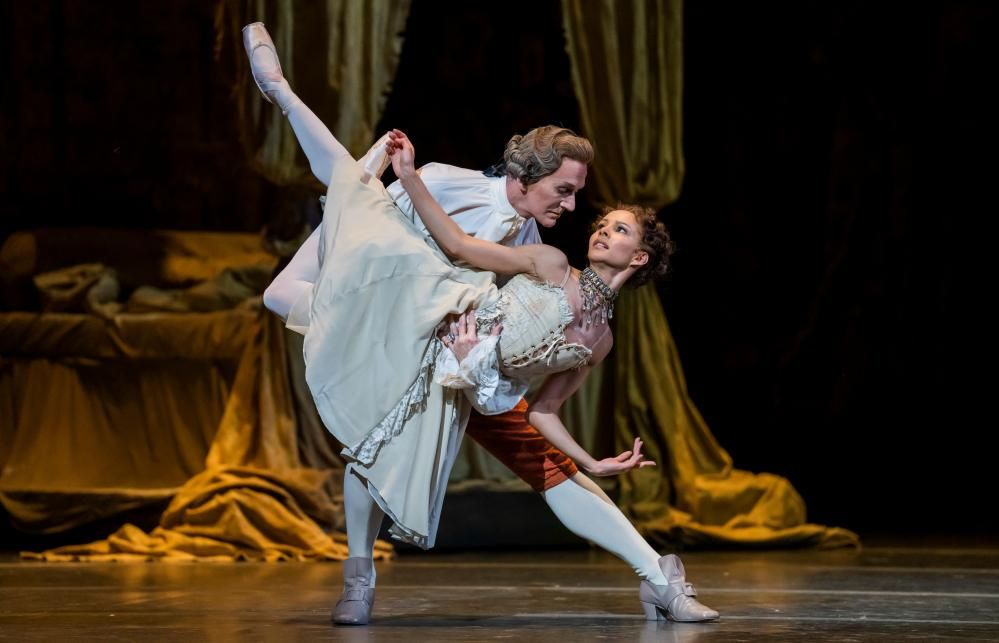Manon review – the Royal Ballet brings beauty to…