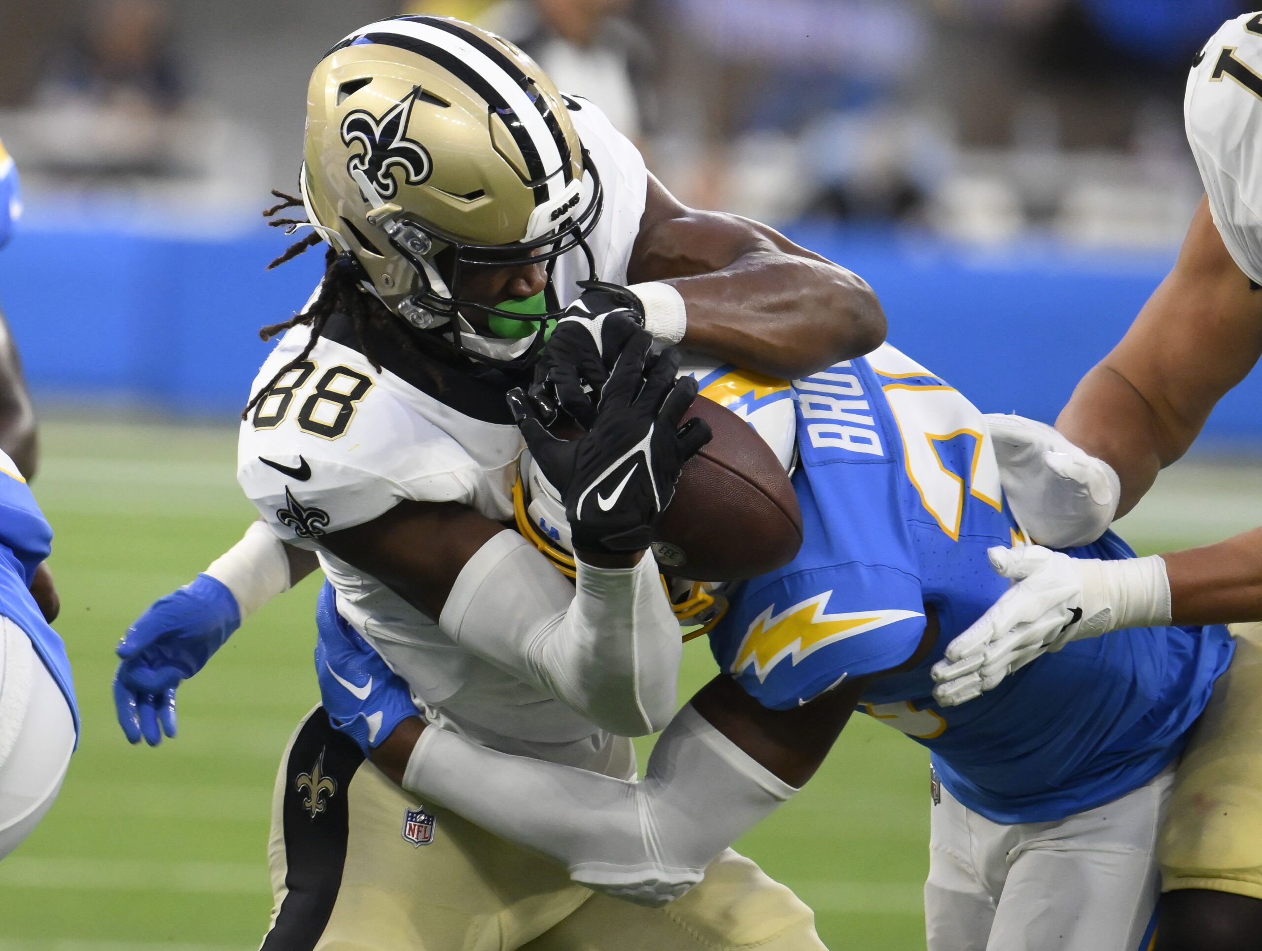 Eagles sign former Saints WR Shaquan Davis to…